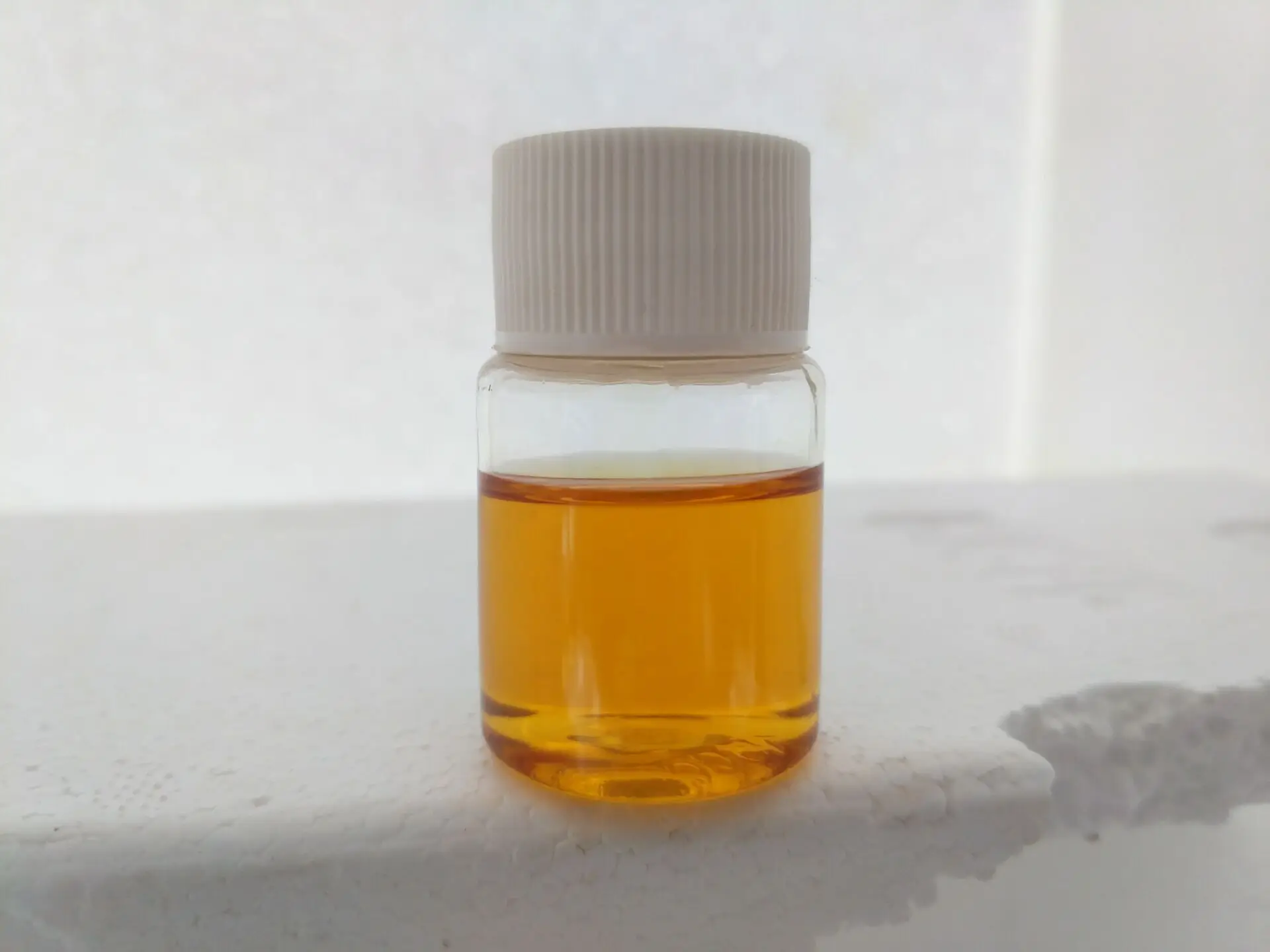 Chrysopogon Zizanioides Extract Vetiver Grass Roots Seeds Essential Oil ...