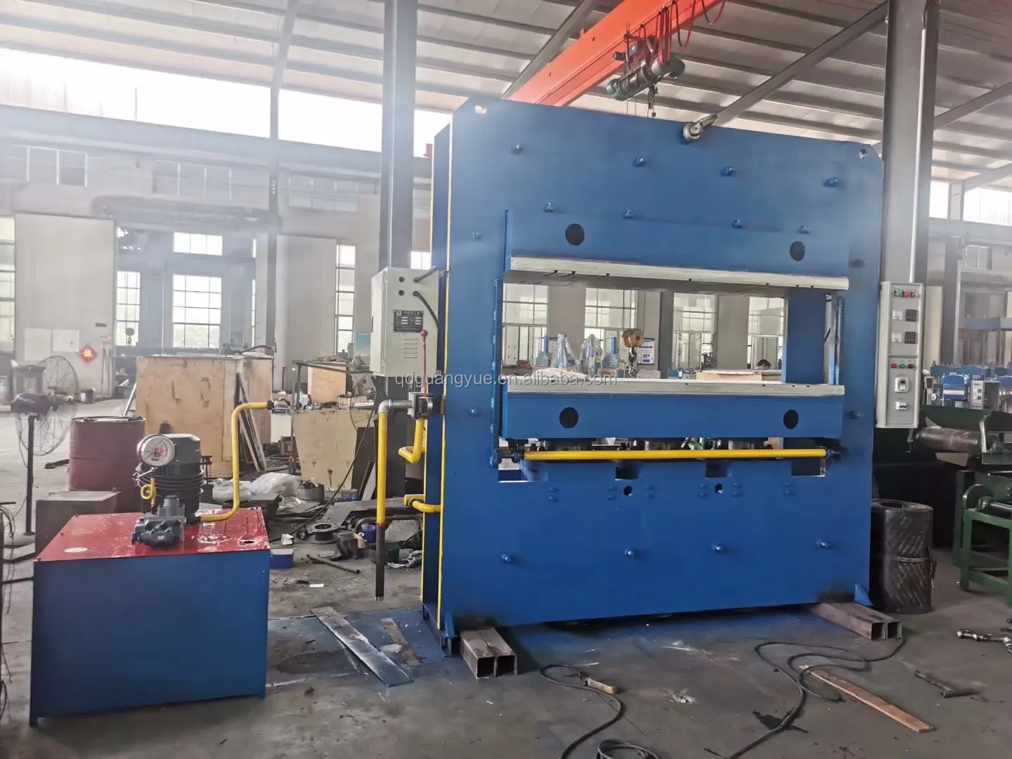 Rubber Track Vulcanization Press Machine Making Machine Molding Machine ...