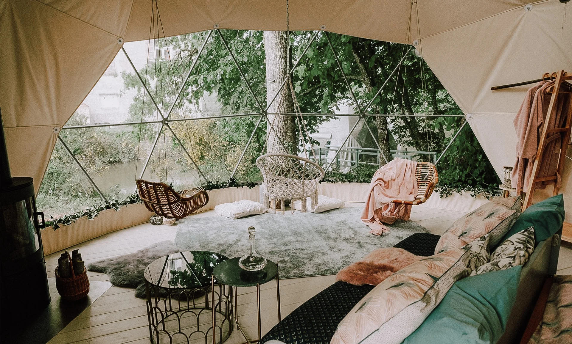 Inflatable Glamping Geodesic Dome Tent Hub With Stove - Buy Dome Tent ...