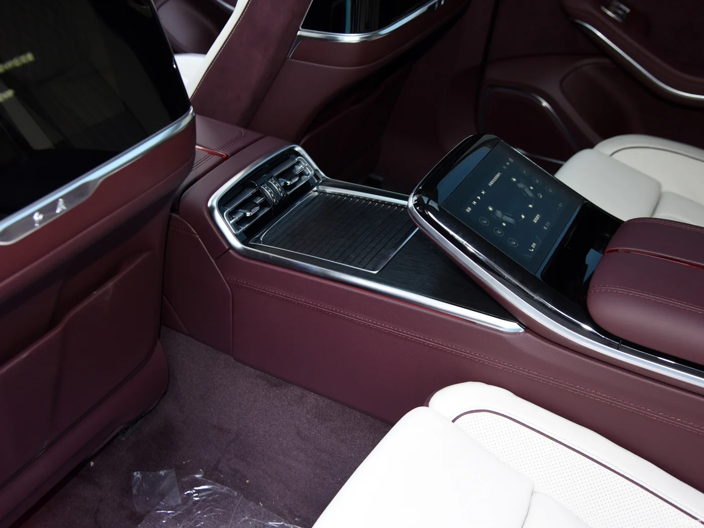 2024 Hongqi H9 - Premium Sedan with 0km, 2.0T & 3.0T Engines