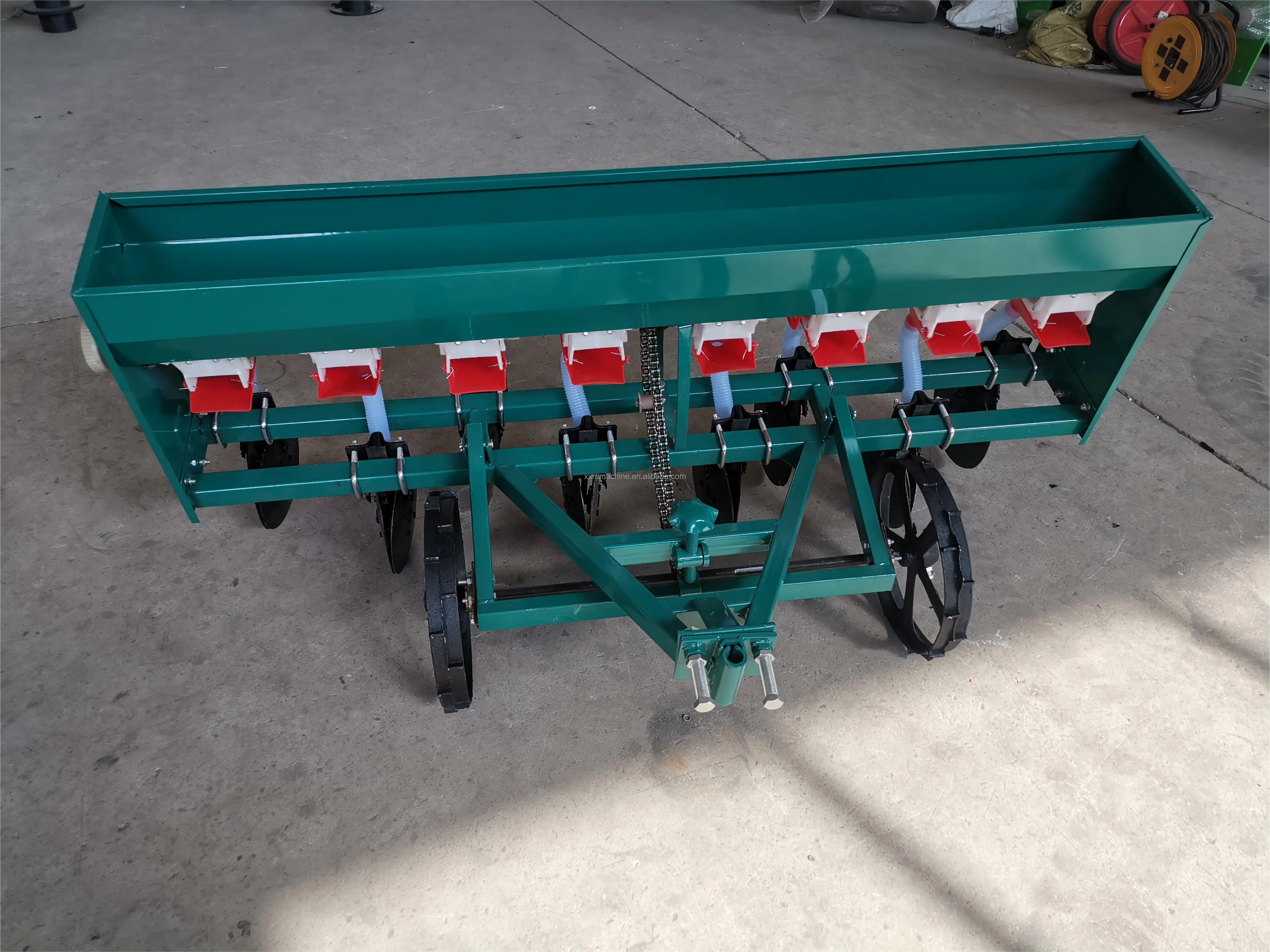 Rongsheng Four Wheel Tractor with Rice Direct Seeding Machine