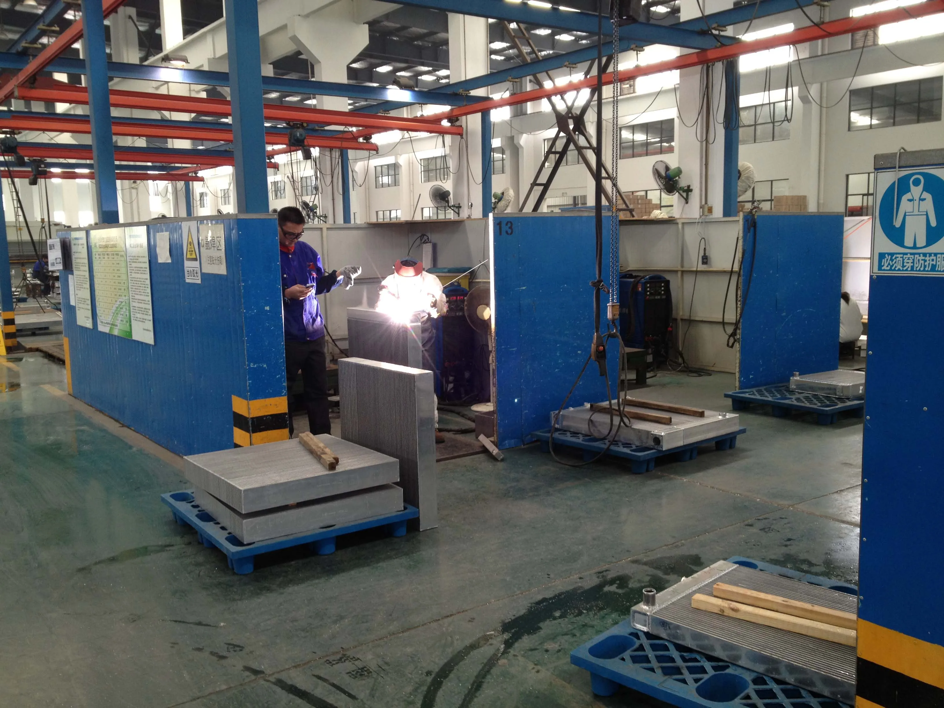 4448373 Aluminum Plate Bar Cooler Excavator Radiator Zax120-6 Hydraulic ...