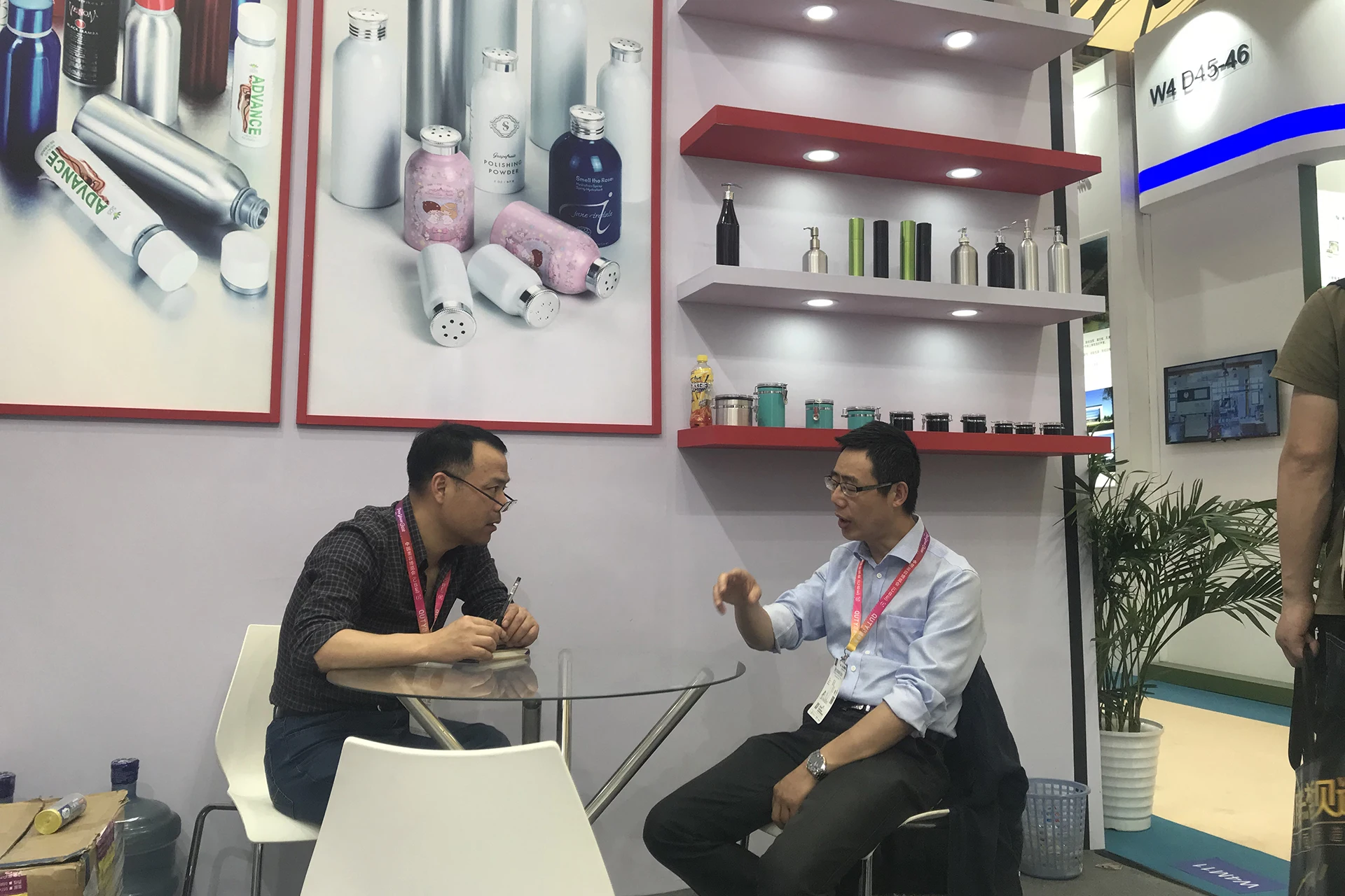 Internal Lacquering Machine for Collapsible Aluminum Tube