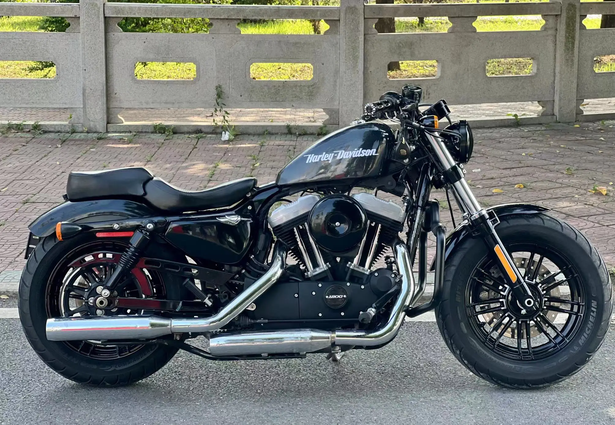 Cheap Second-Hand Davis X48 1200 883 Full Series Cars