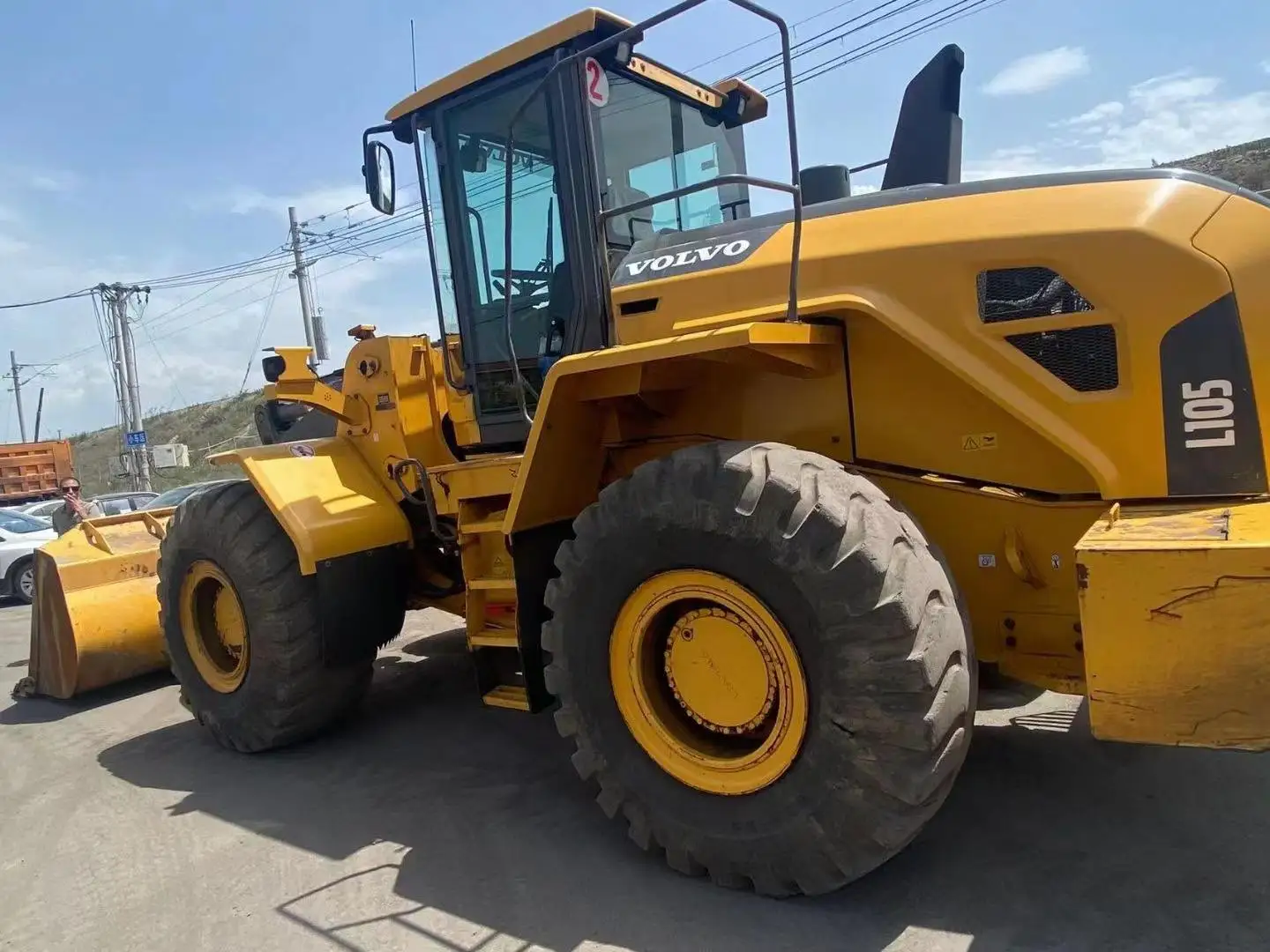 Hot Sale Hydraulic Volvo 5 Tons Wheel Loader Volvo L105 Front Loader ...
