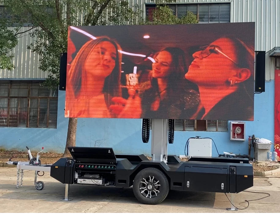 High Brightness Outdoor Led Screen Trailer Mobile Screen LED Trailer ...