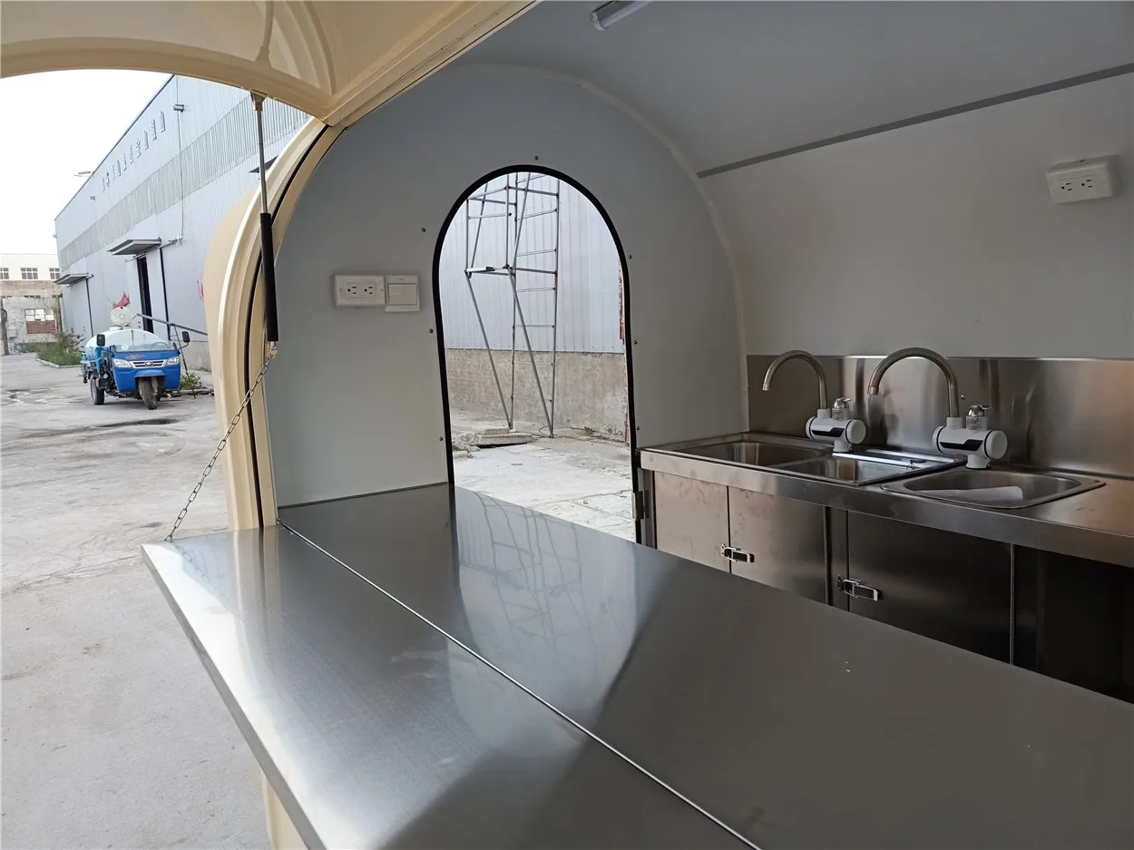 Versatile Outdoor Mobile Food Carts - Perfect for Any Business