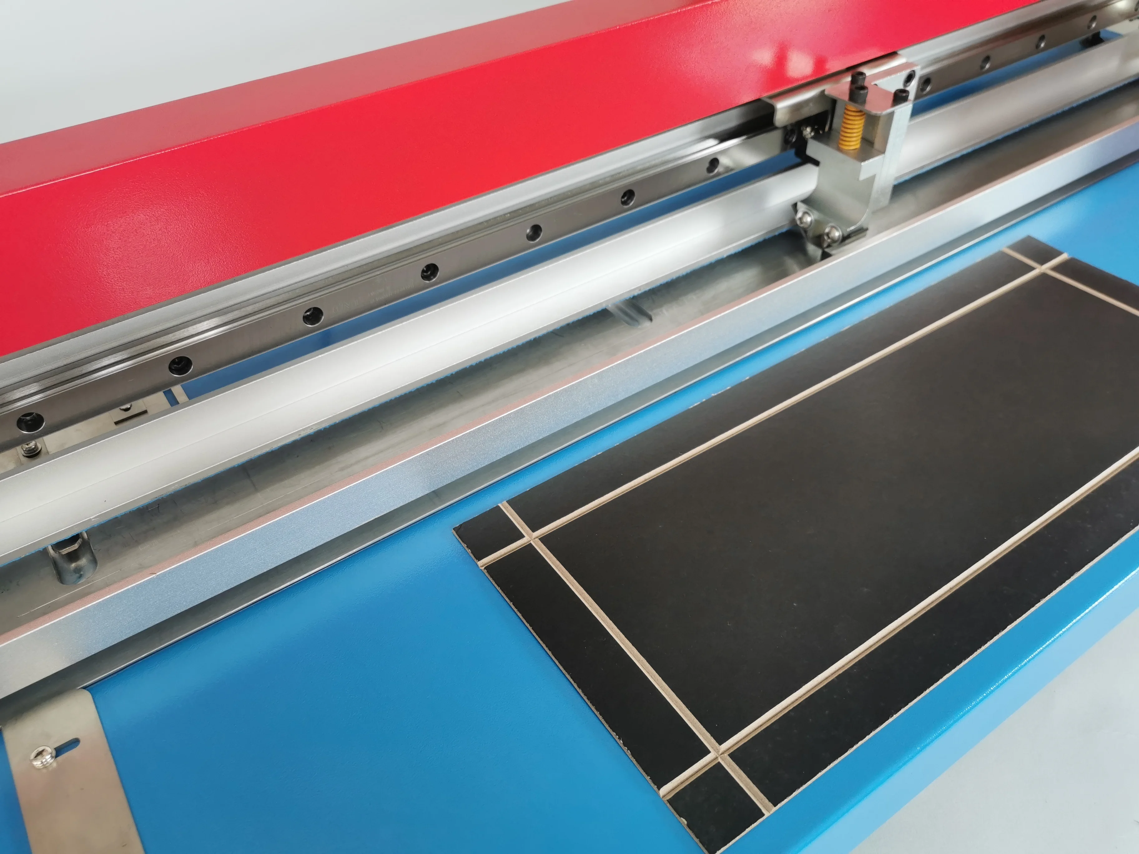 Efficient Cardboard Grooving Machine - DKC-810 by Gold Paddy