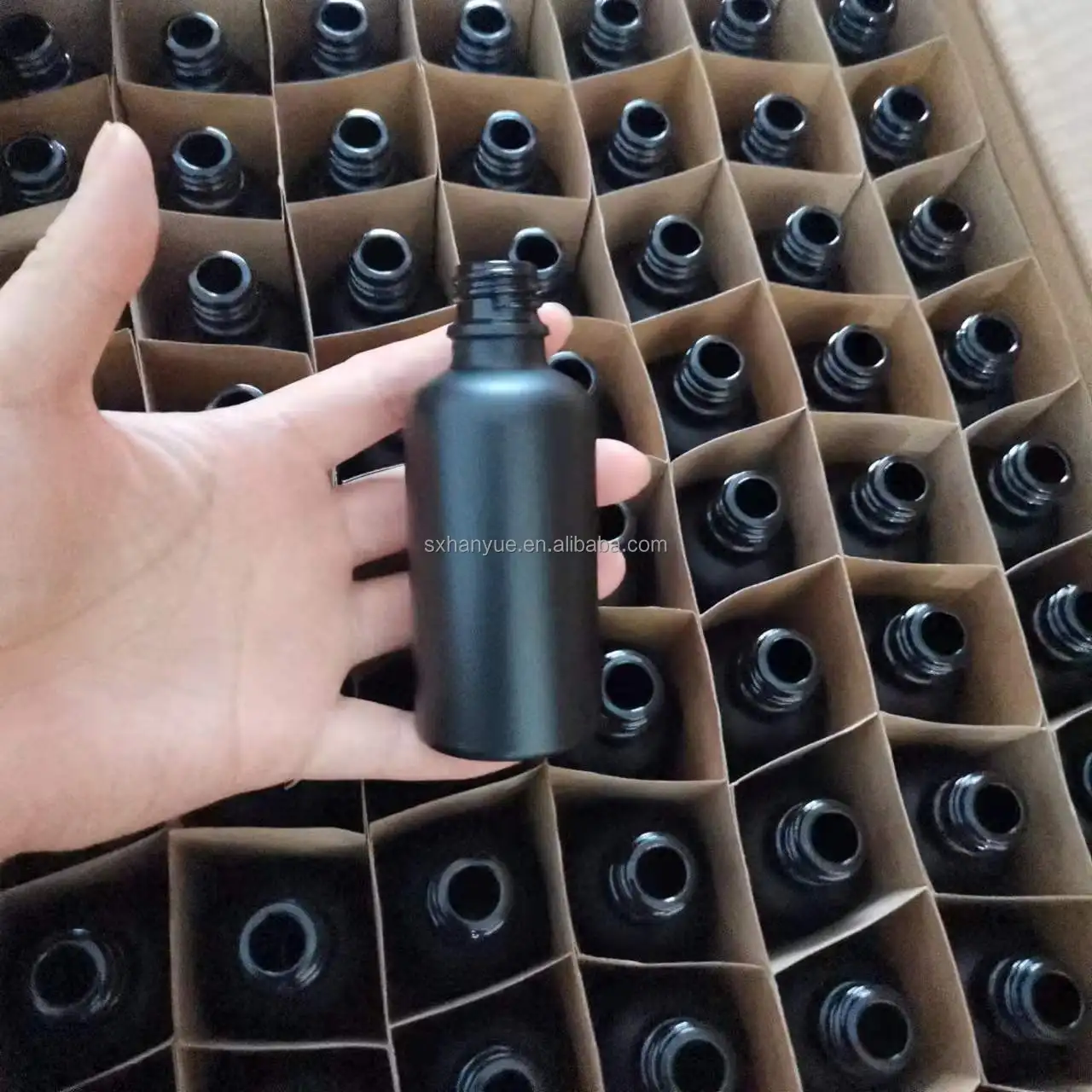 Matte Black Glass Bottle 100 Ml 50 Ml 30 Ml Frosted Black Glass Bottle ...