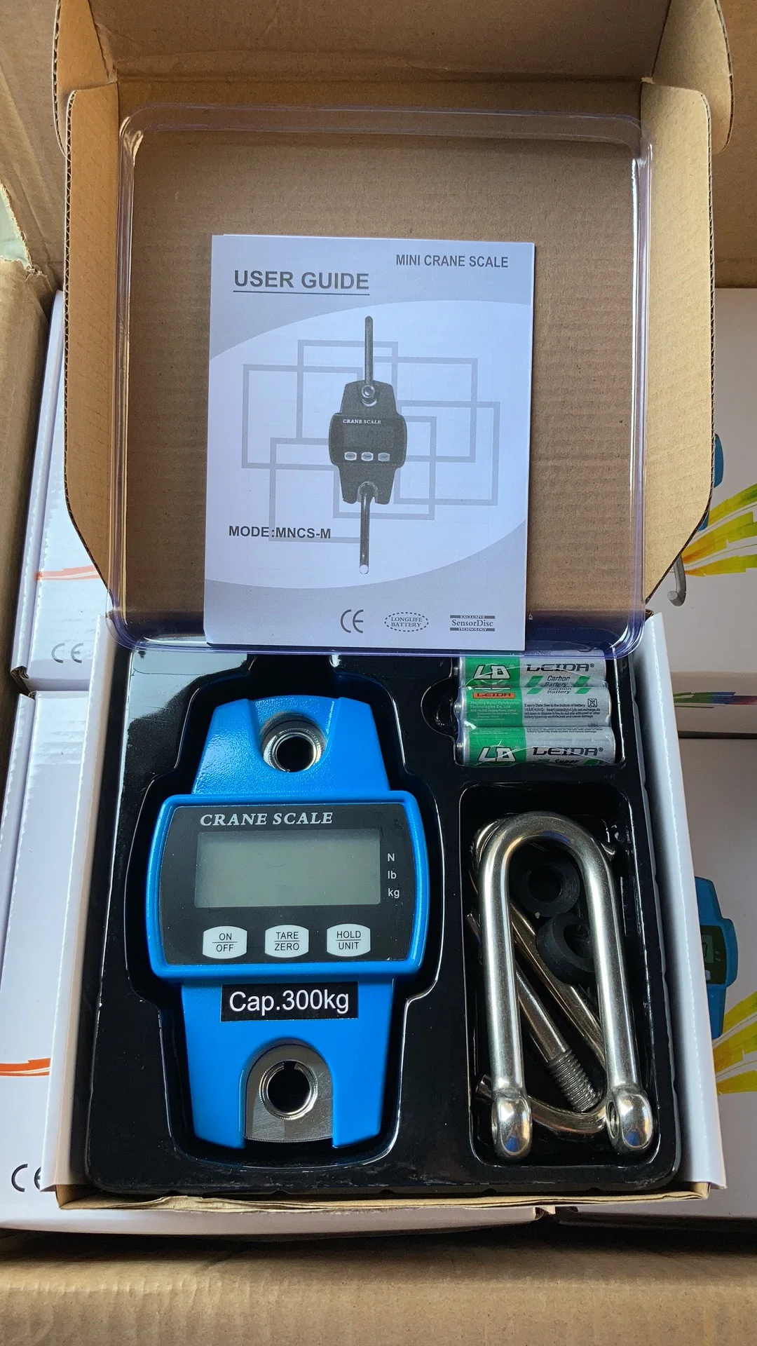 Hand Held Outdoor Digital Crane Scale 300 Kg Weighing Scale With Hooks ...
