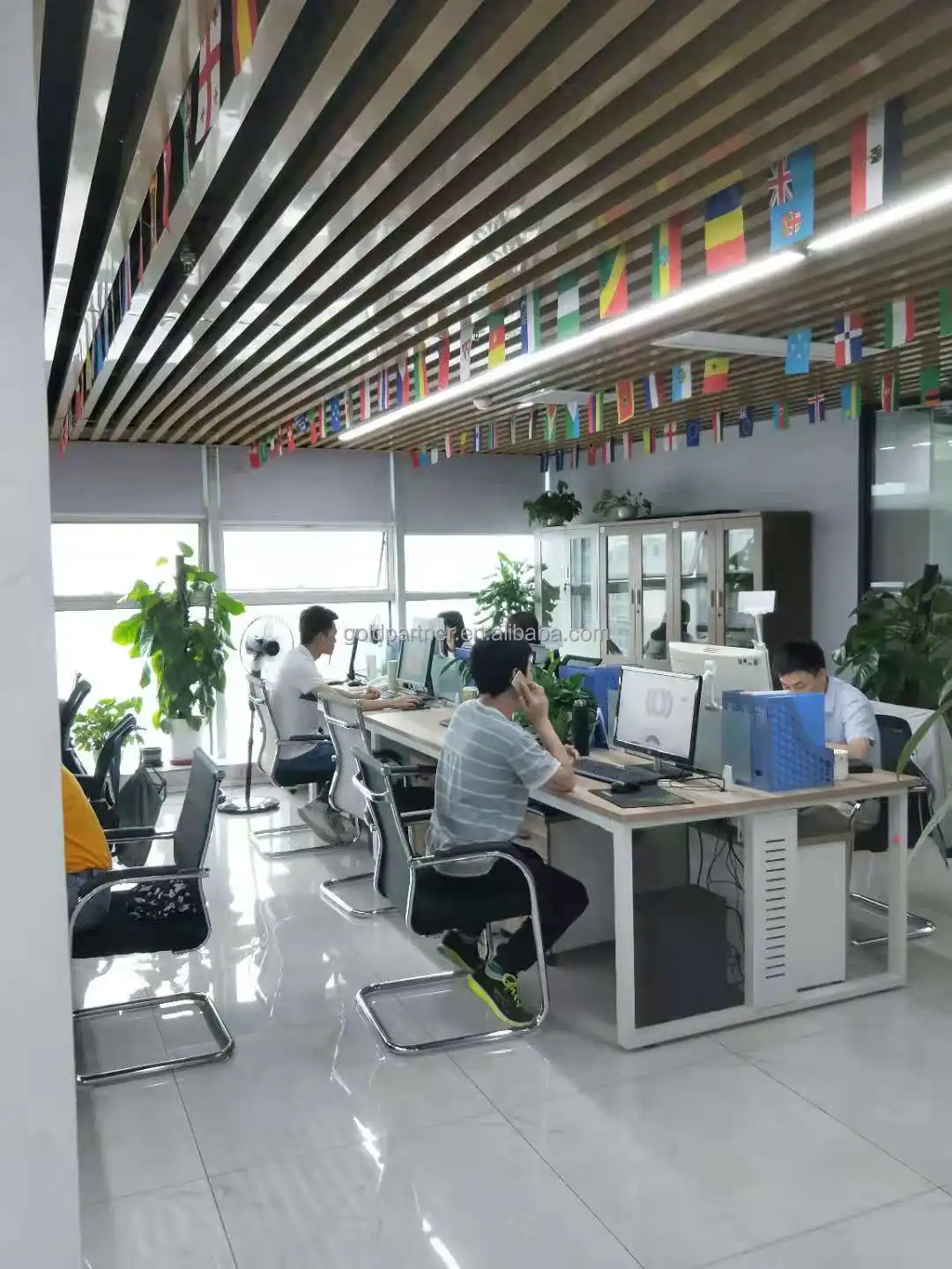 ELF NPR NKR55 4JB1 8970815310汽车配件前板簧衬套| Alibaba.com