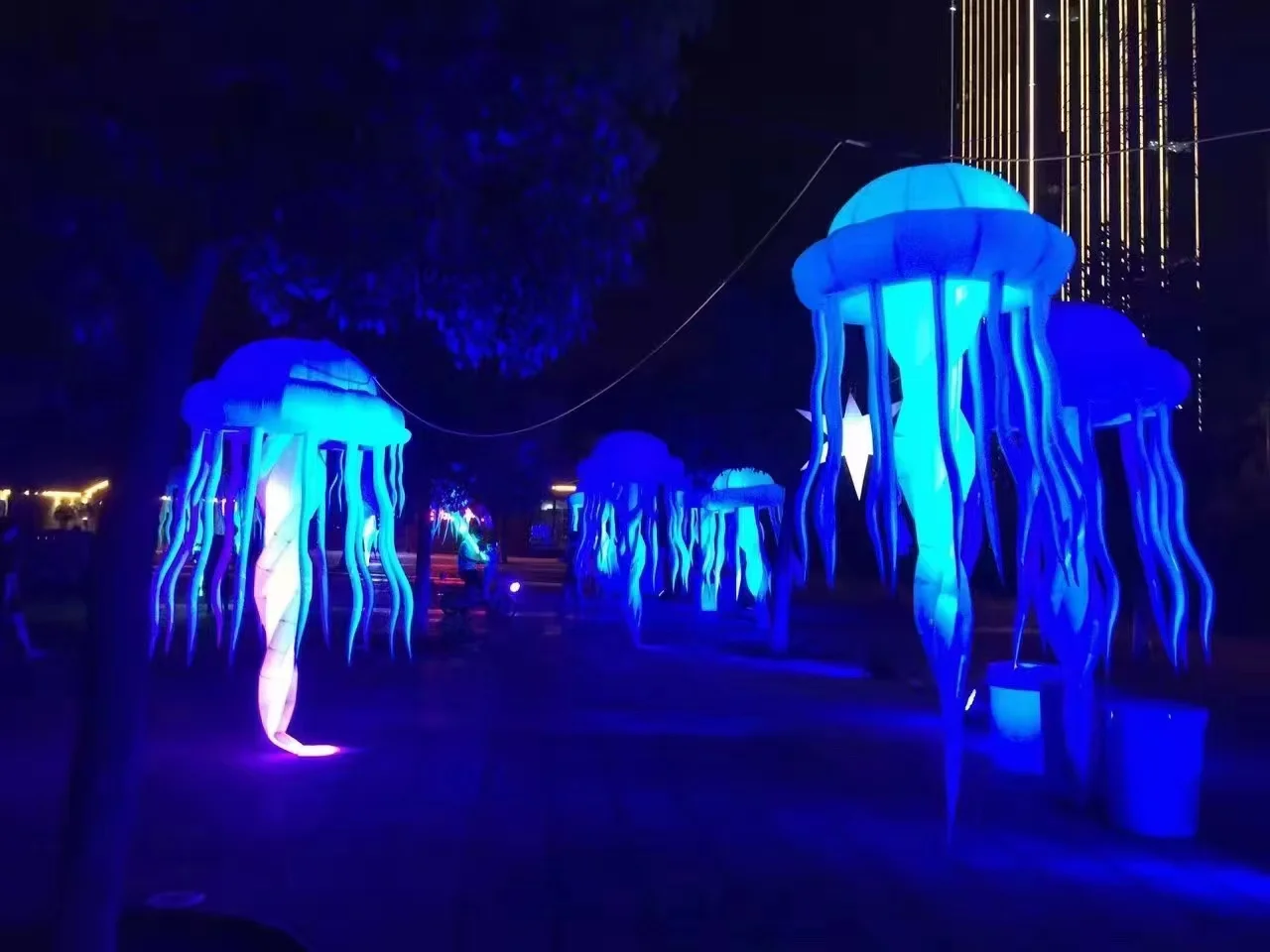 LED Hanging Inflatable Jellyfish Colorful Inflatable Jellyfish for ...