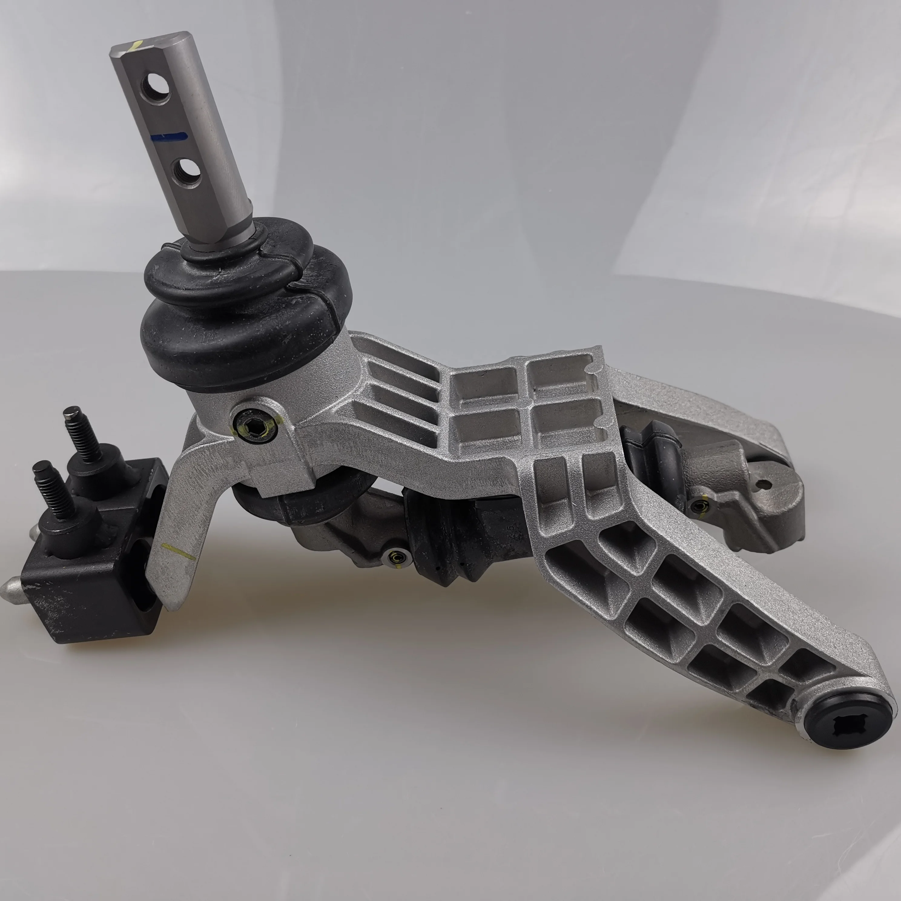 SAIC MAXUS T60 Gear Shift Control Mechanism - C00095371