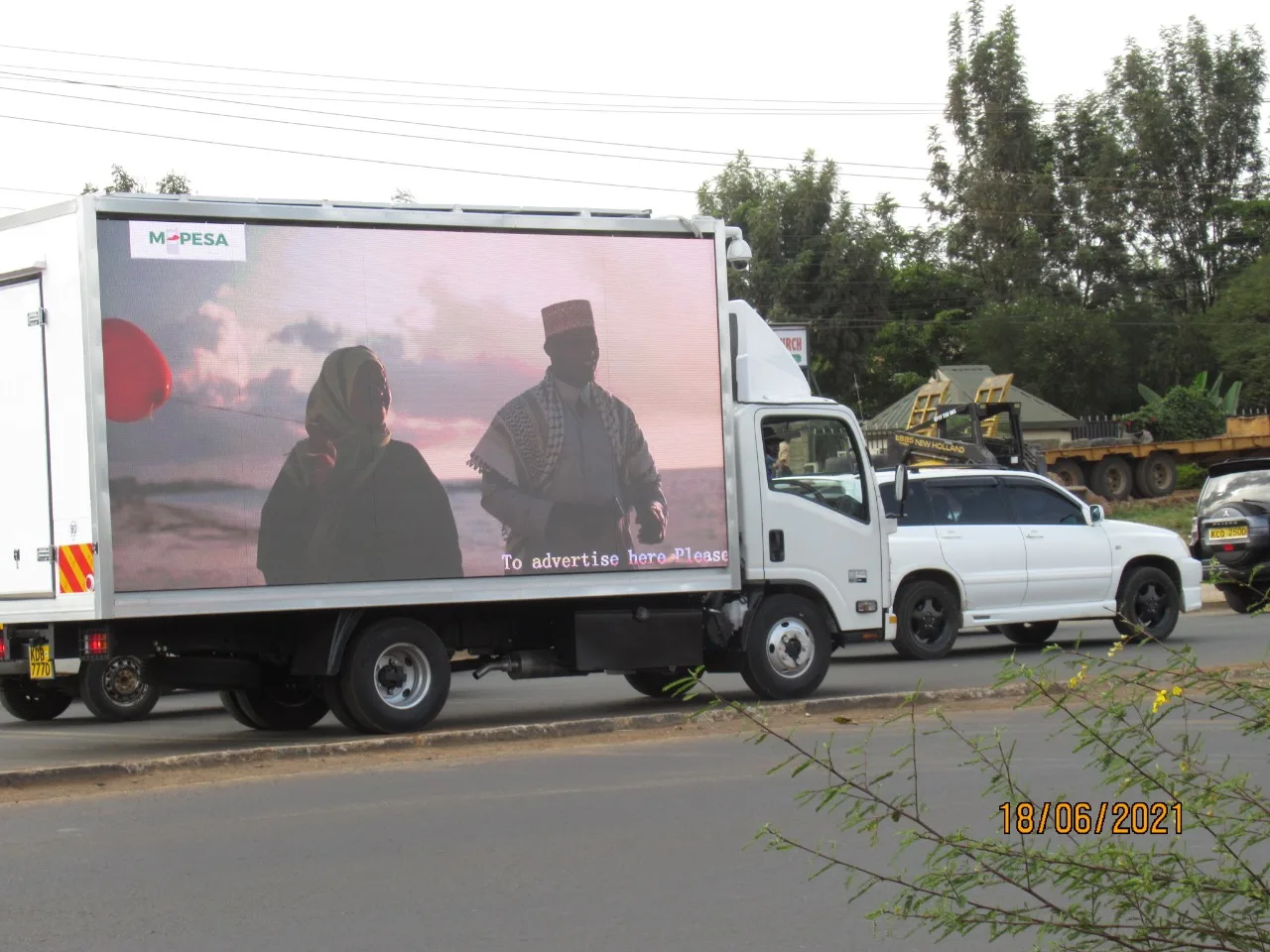 Mobile Led Truck Display Screen Van Advertising Billboard Sign Board ...