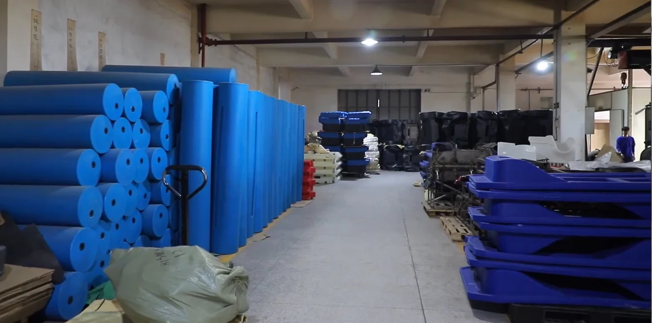 Customize Roto Molding - Durable Modular Floats for Boats