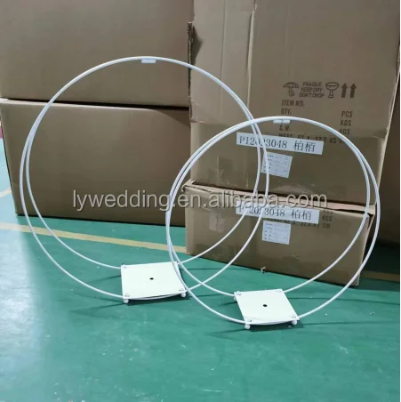 Gold Circle Double Ring Centerpiece - Elegant Wedding Table Decor