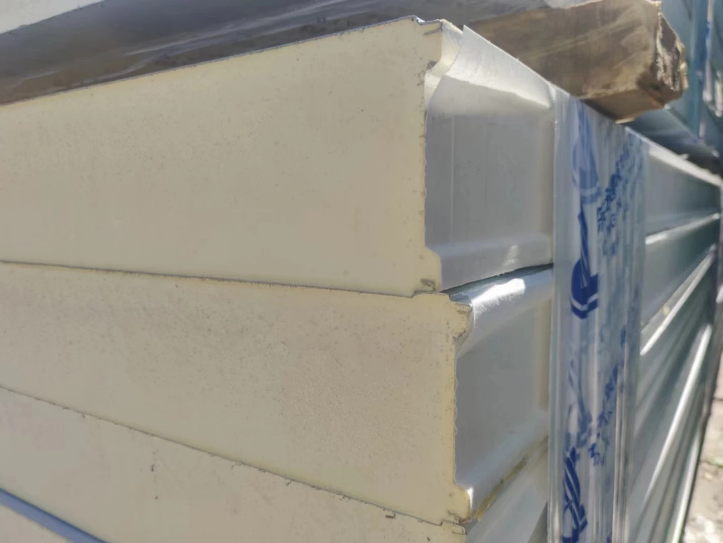 Alibaba.com: 50-200mm thickness, PU/PIR core, sandwich panel design for ...