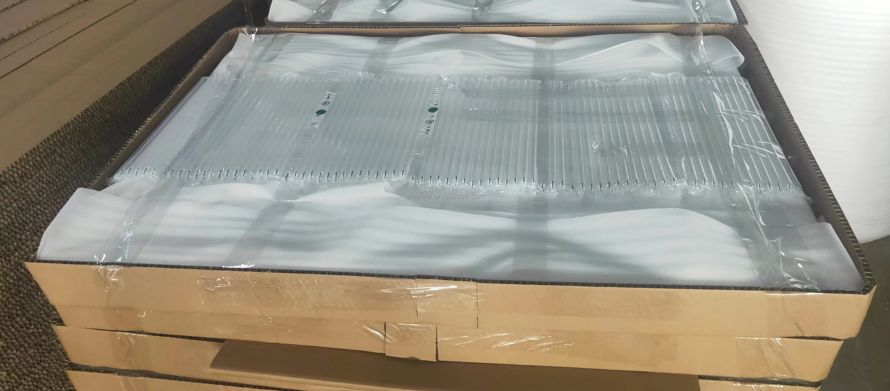 Living Space Plastic Shutter Pvc Finished Plantation Louver Shutter ...