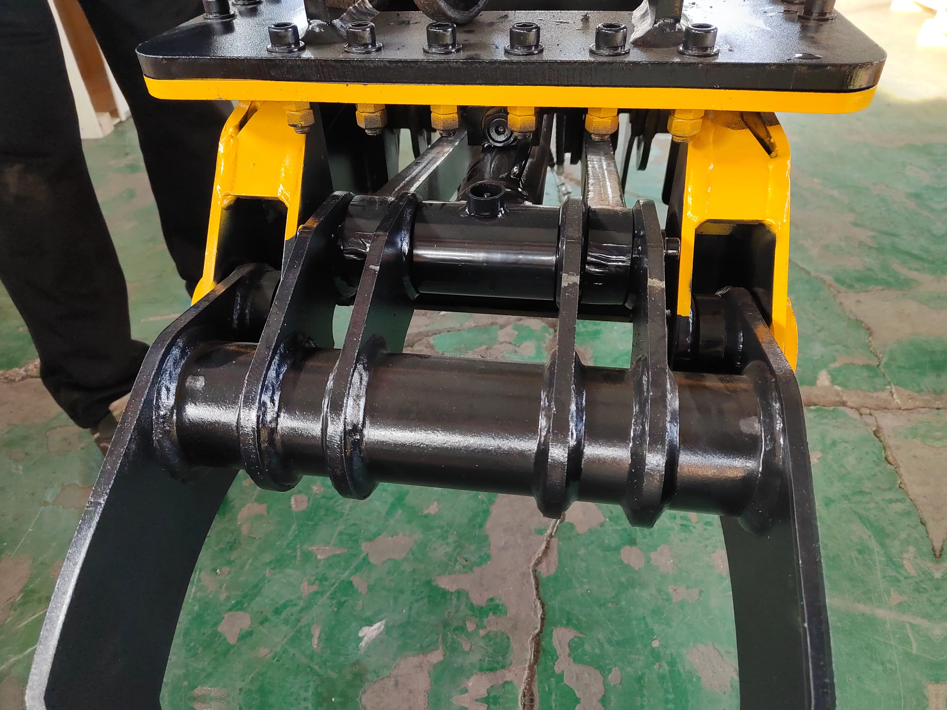 Mini 1-3ton Excavator Wood Timer Demolition Grabs Support 1.5 Years ...