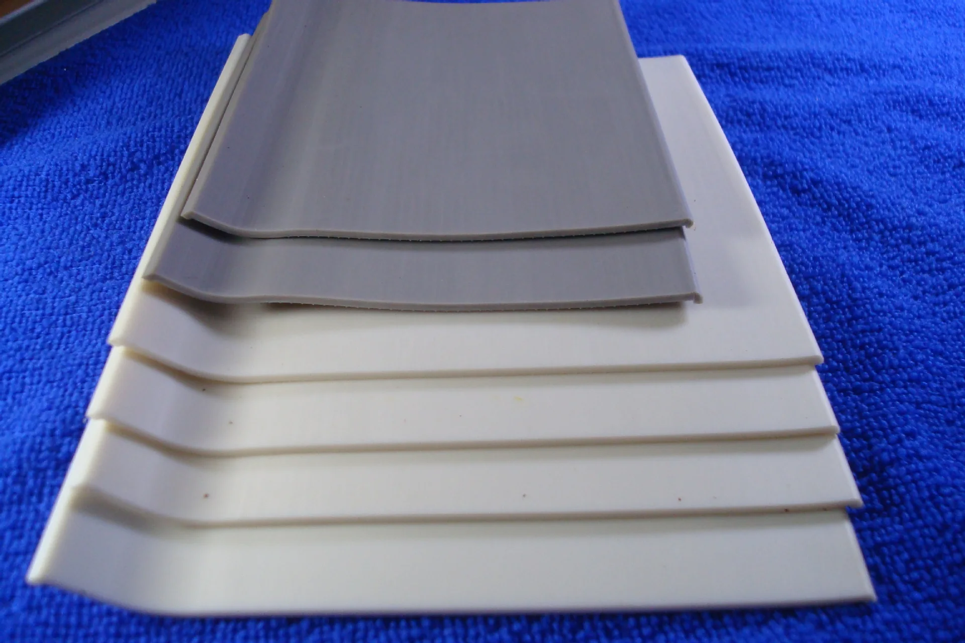 Modern Brushed Pvc Skirting Baseboard For Hotel Cabinet - Buy Pvc ...