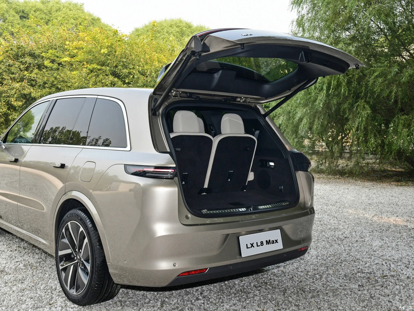 Wholesale 6 Seats Large Luxury Electric Vehicle Ideal Li Ev Car Lixiang L8 Max 2023 4x4 Hybrid ...