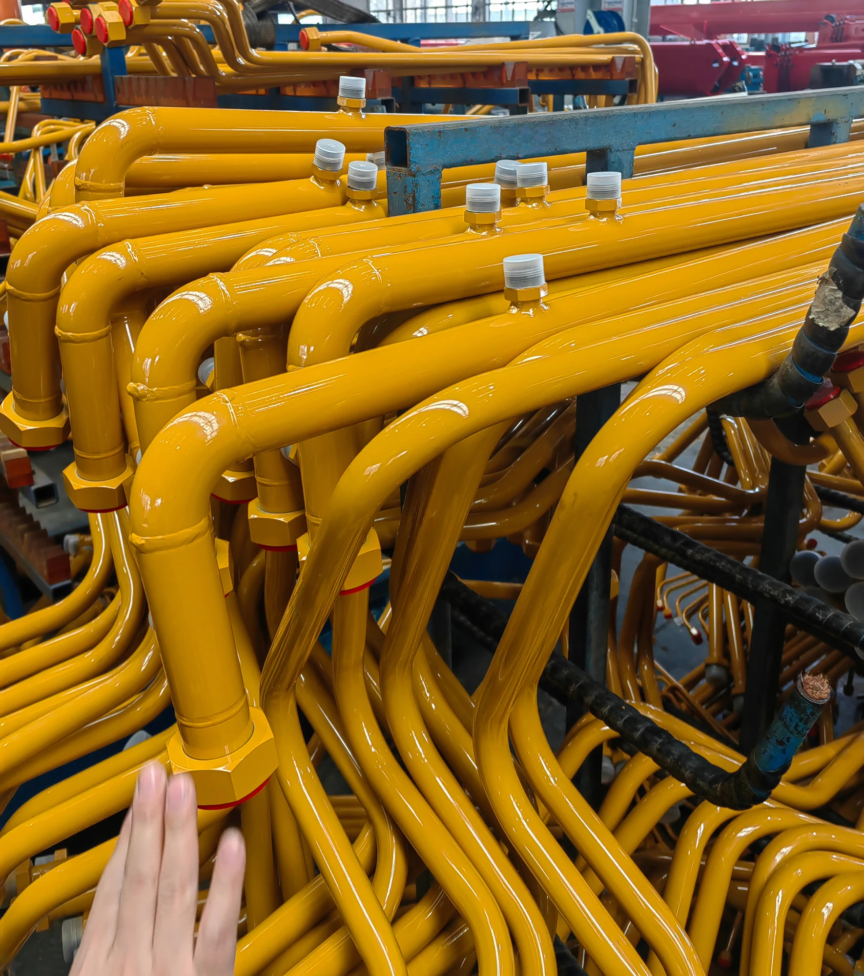 Good Price Suitable For Excavator Sy365 Hydraulic System Distributor ...