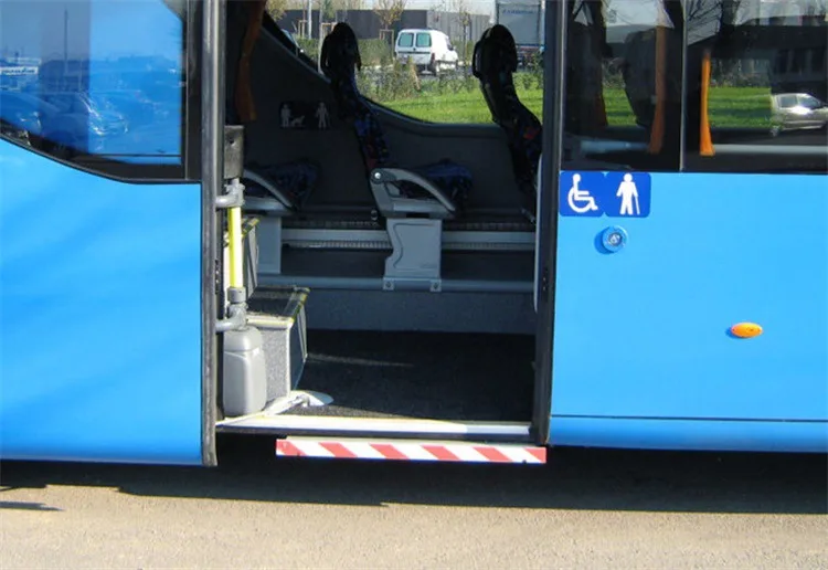 350kg Bus Loading Manual Aluminum Wheelchair Ramp for Disabled and ...
