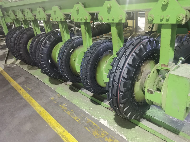 7.50-16 14PR Agricultural Bias Tyre for Tractors & Harvesters