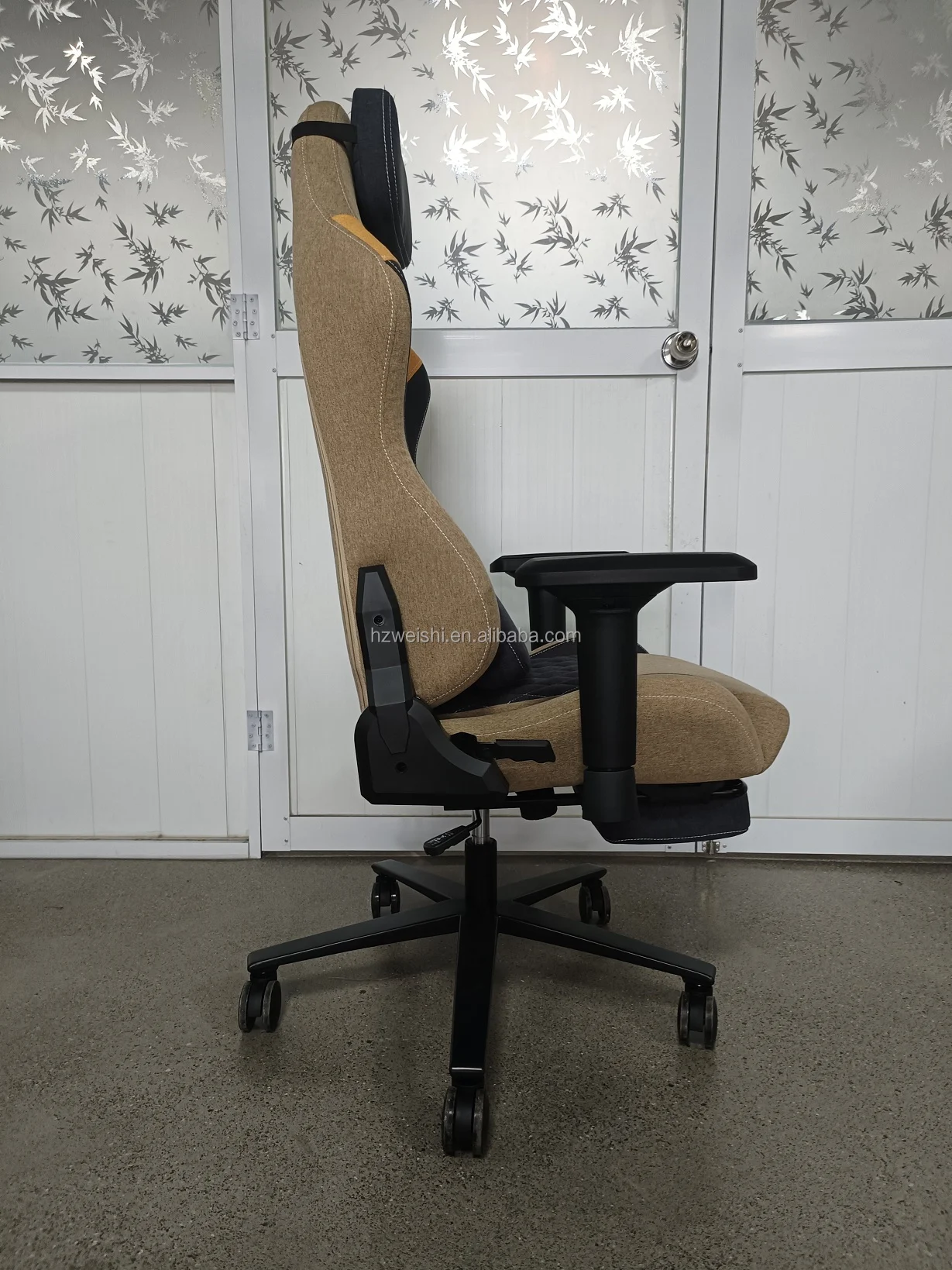 Wholesale Game Chairs with 4d Handrails Professional Gaming Chairs Pu ...