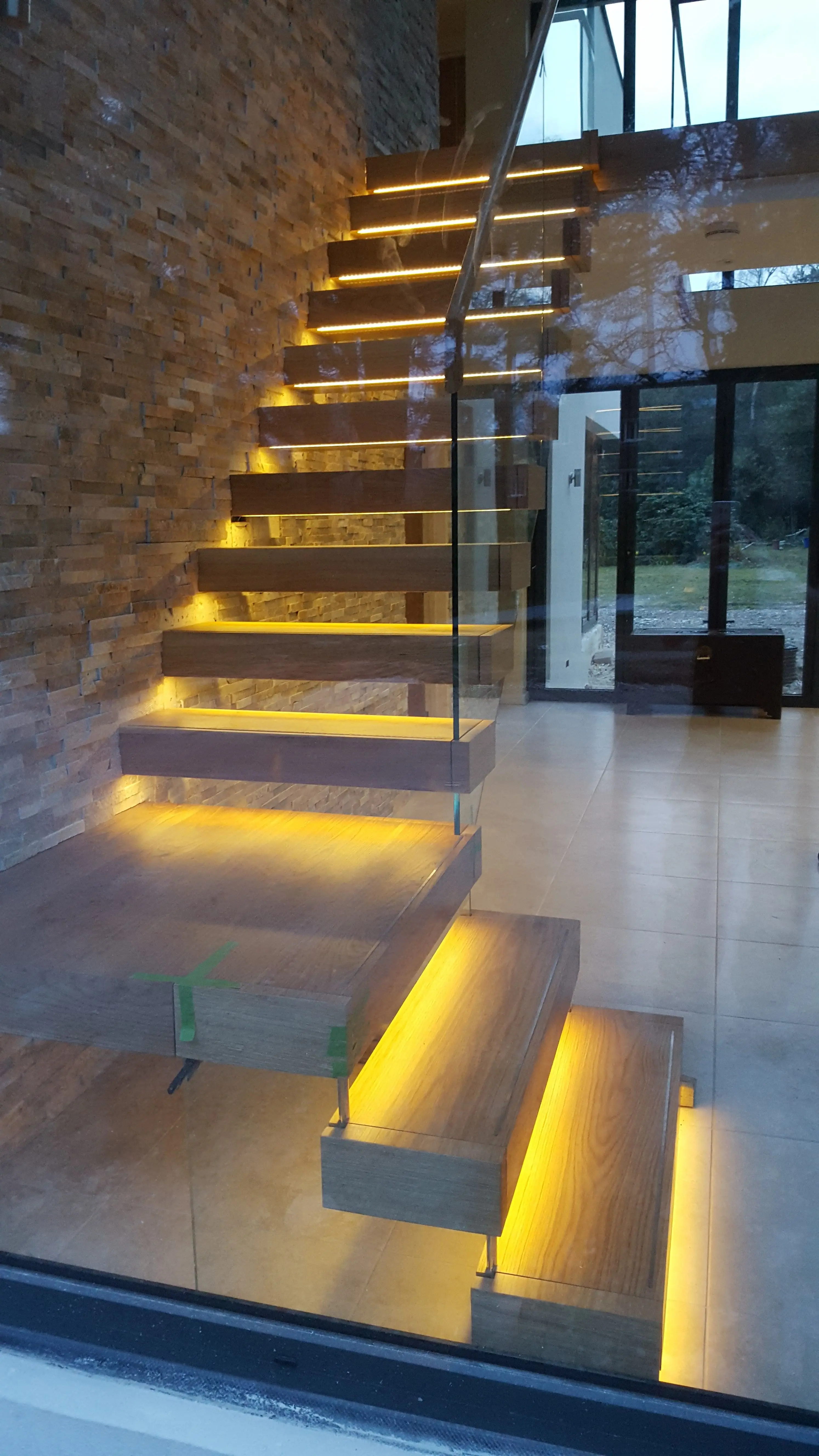 Modern Wooden Staircase Floating Straight Stairs Customized Interior ...