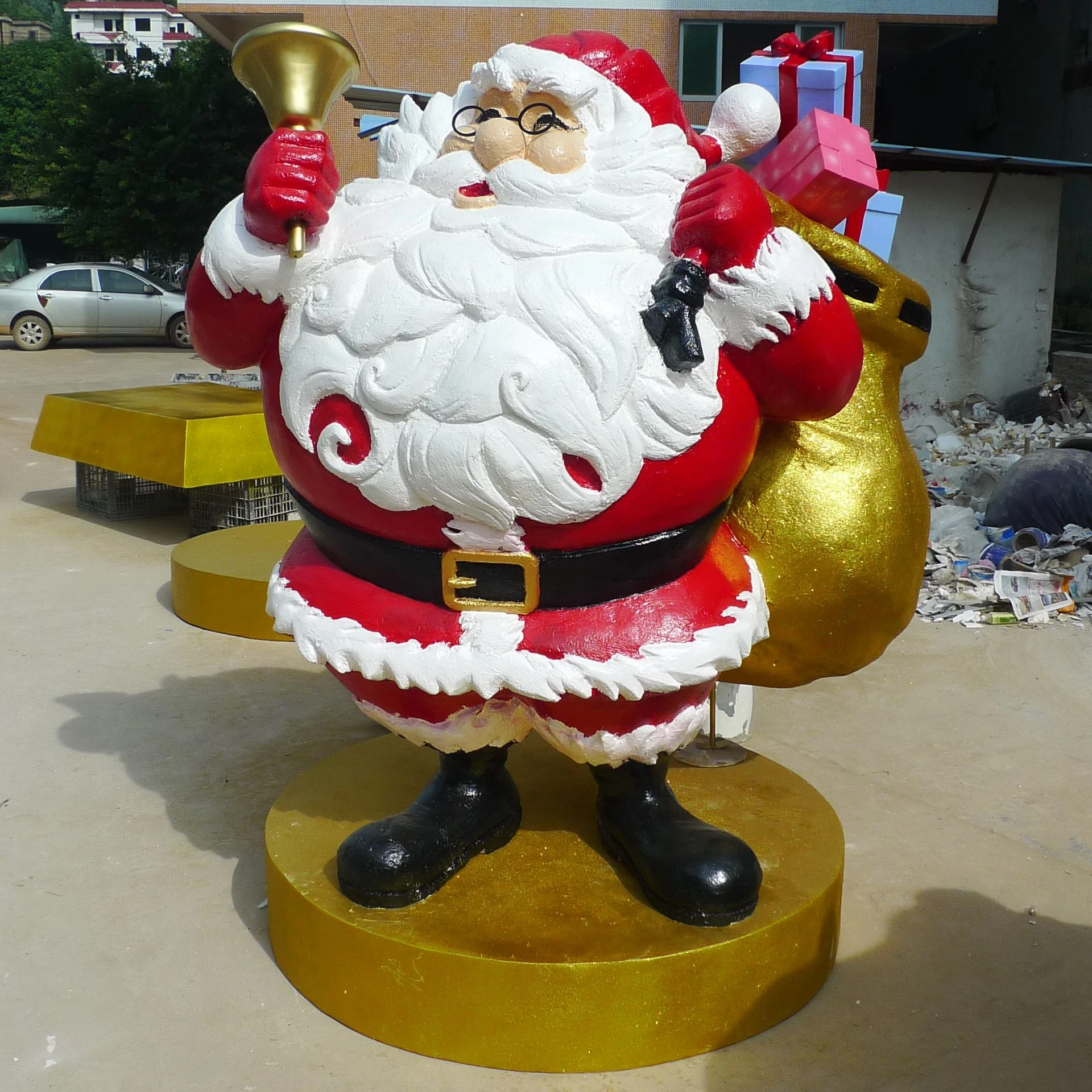 Shop Our Commercial Large Outdoor Fiberglass Resin Figurines for ...