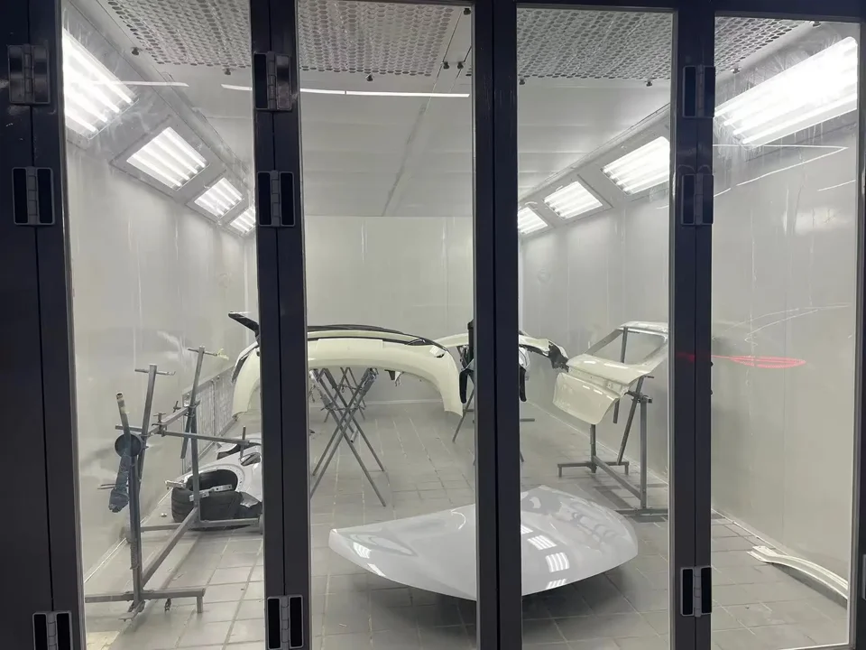 Stainless Steel Door Auto Paint Booth ZD280 Car Spray Paint Room Color ...