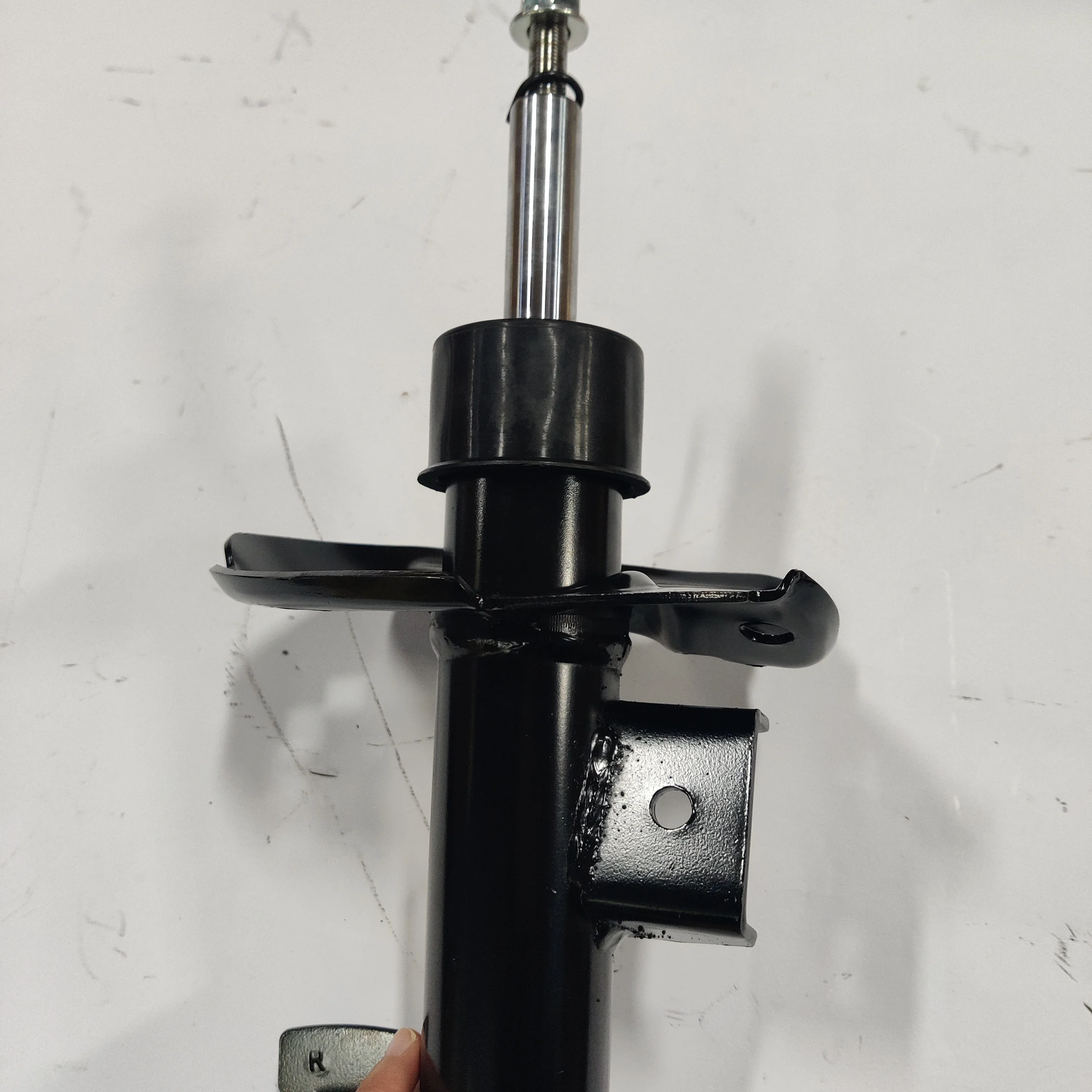 Factory Direct Sell 100%oem Automotive Shock Absorbers For Ford Wins ...