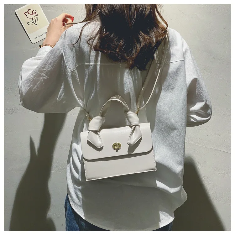 2021 Factory Hot Sell Women Chain Purses Young Lady Handbags Girls Hand ...