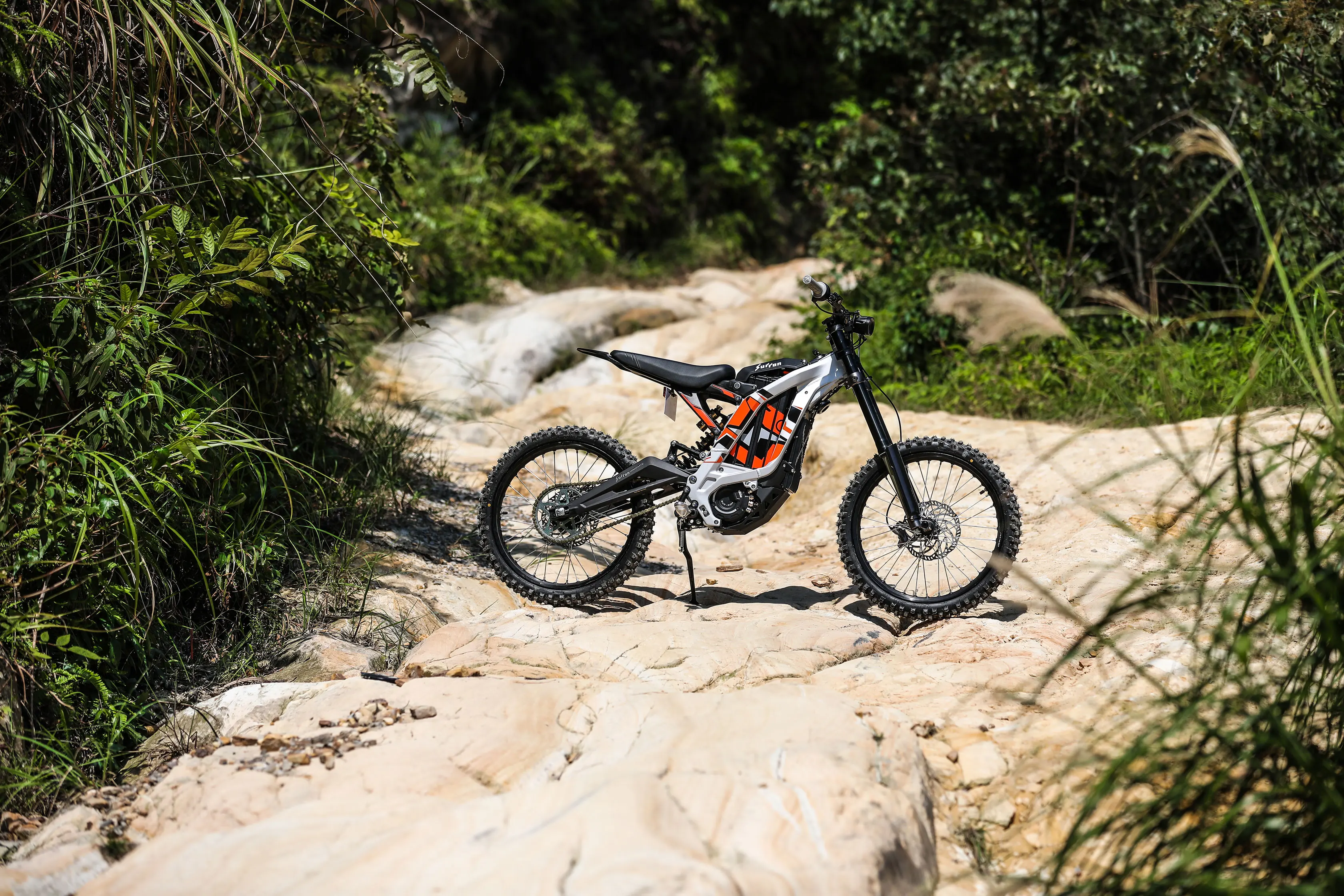 In Stock Original 62volt 5000w Light Bee X Black Edition Off Road ...