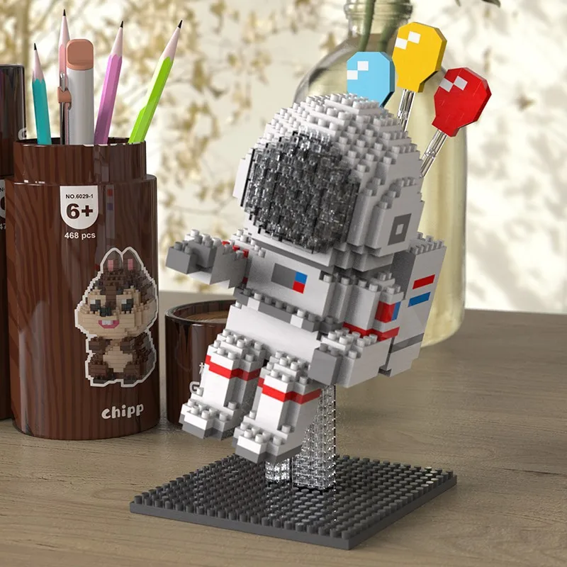 Balloon Spaceman Astronaut Micro Building Blocks Micro Diamond Bricks ...