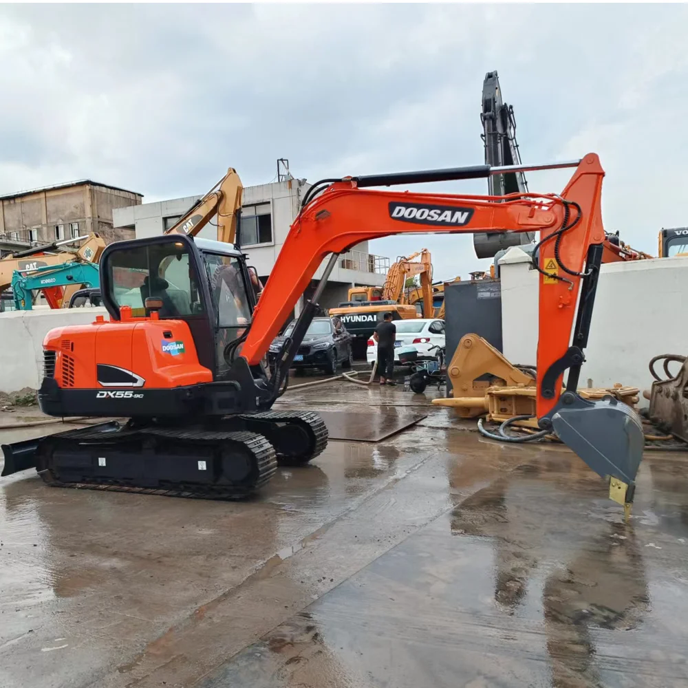 2020-2021 Doosan DX55 Excavator Hot Sale Used DX55-7 DX55-9 5 Ton Operating Weight Engine ...