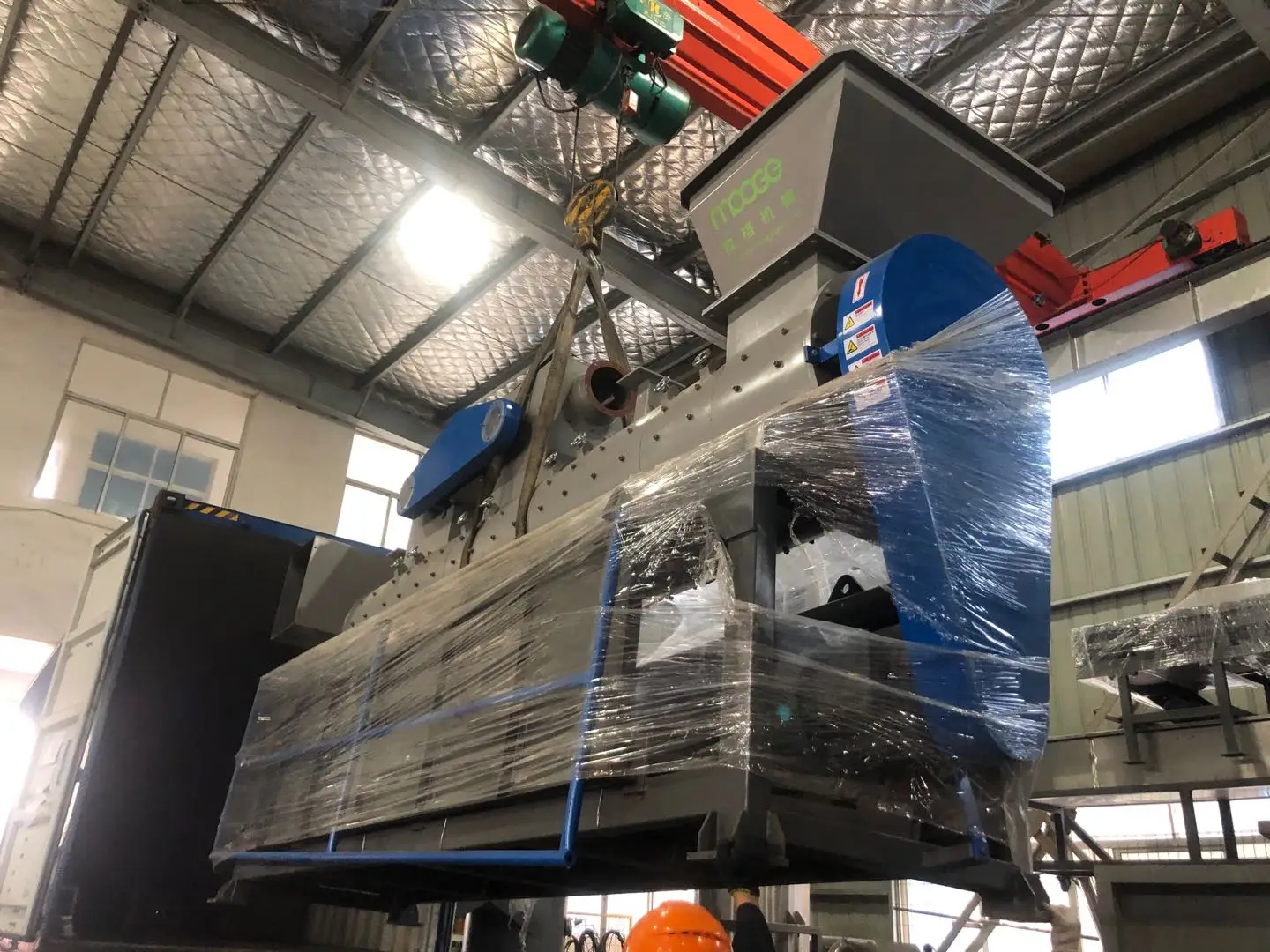 Polyester Staple Fiber Grade Pet Bottle Plastic Recycling Machine For ...