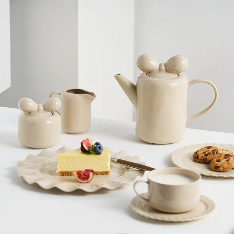 Nordic Color Clay Ceramic Dinnerware Set for Weddings