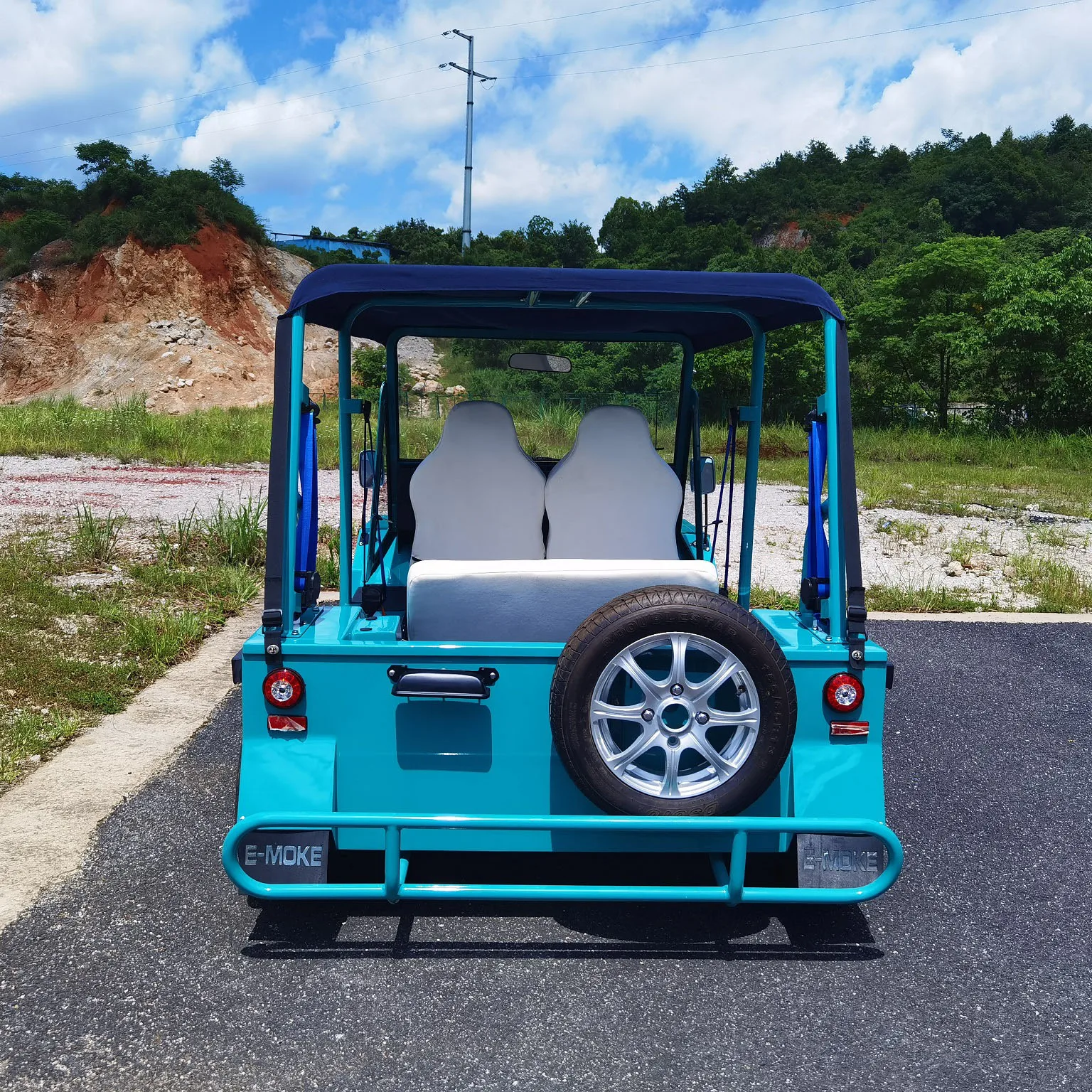 Customized Color Chinese Product Vintage Classic Moke Car