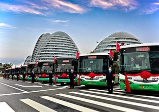 Hybrid Green City Bus - Zero Emission Euro 6 Public Transportation