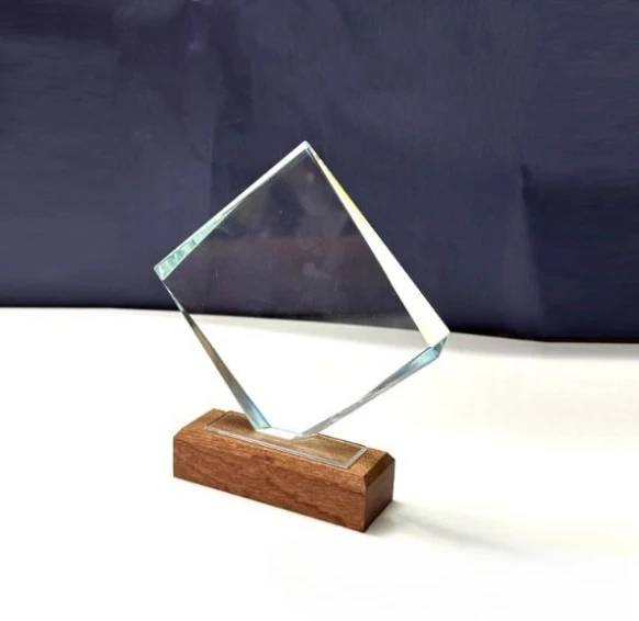 Wooden Bases Crystal Trophy Glass Transparent Crystal Medal Crystal ...