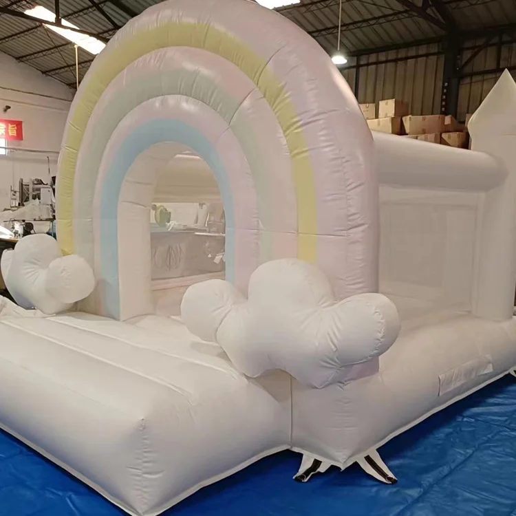 New Pvc Splashing Bouncy Castle Inflatable Summer Water Fun Inflatable ...