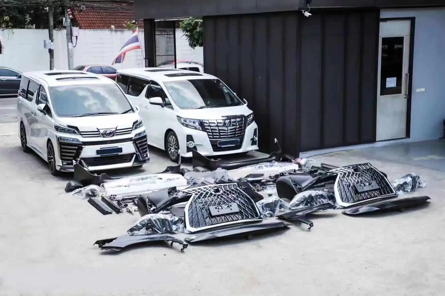 Plastic Facelift Conversion Parts Body Kit For Toyota Vellfire Upgrade ...