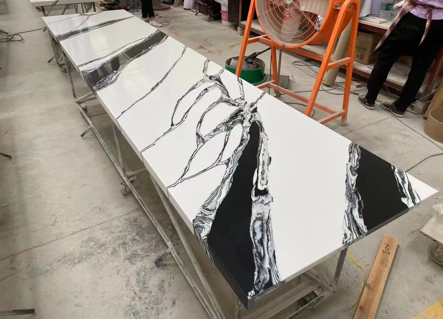 Summerly Calacatta Panda Quartz Stone Kitchen Countertop Quartz Slab ...