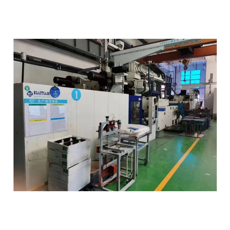 Haitian JU14000 1400T Two Plate Injection Molding Machine Servo Motor ...