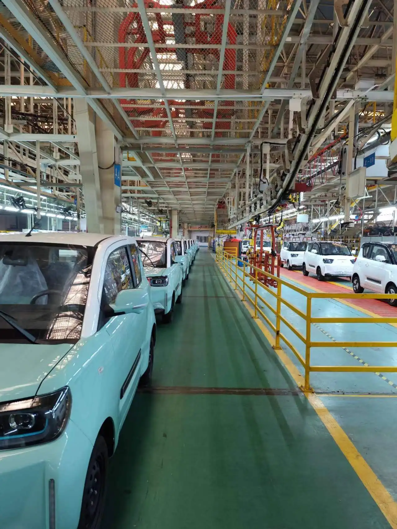 L7E Low Speed Mini EV - Affordable Electric Car for Adults