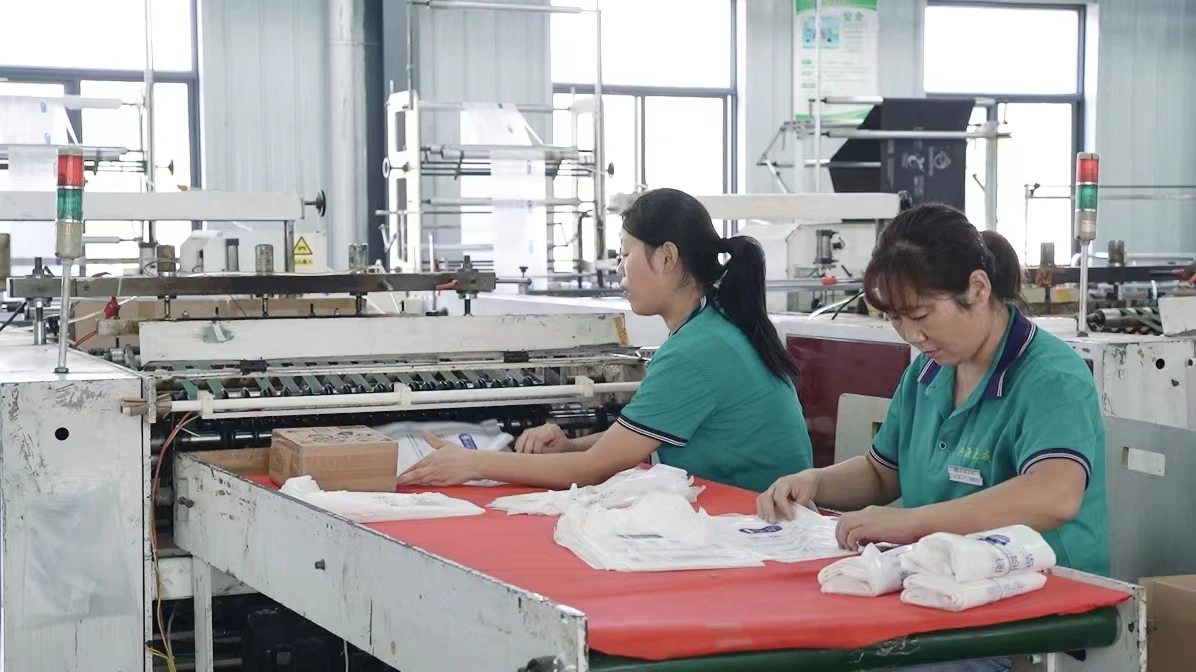 Heavy-Duty Biodegradable Compostable Bin Liners Sustainable Wave Top ...