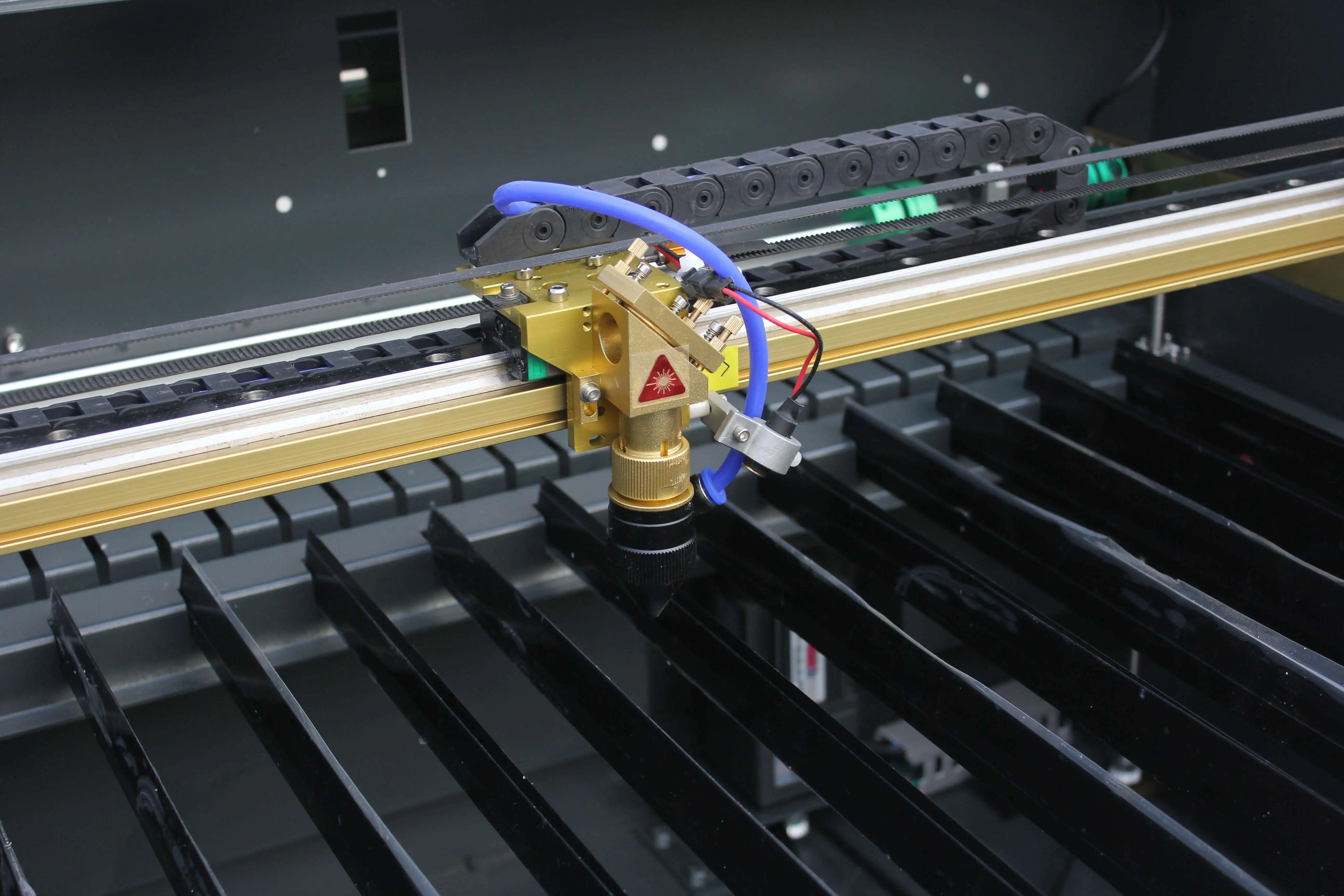 Haotian Laser HT-460 - CO2 Laser Engraving & Cutting Machine