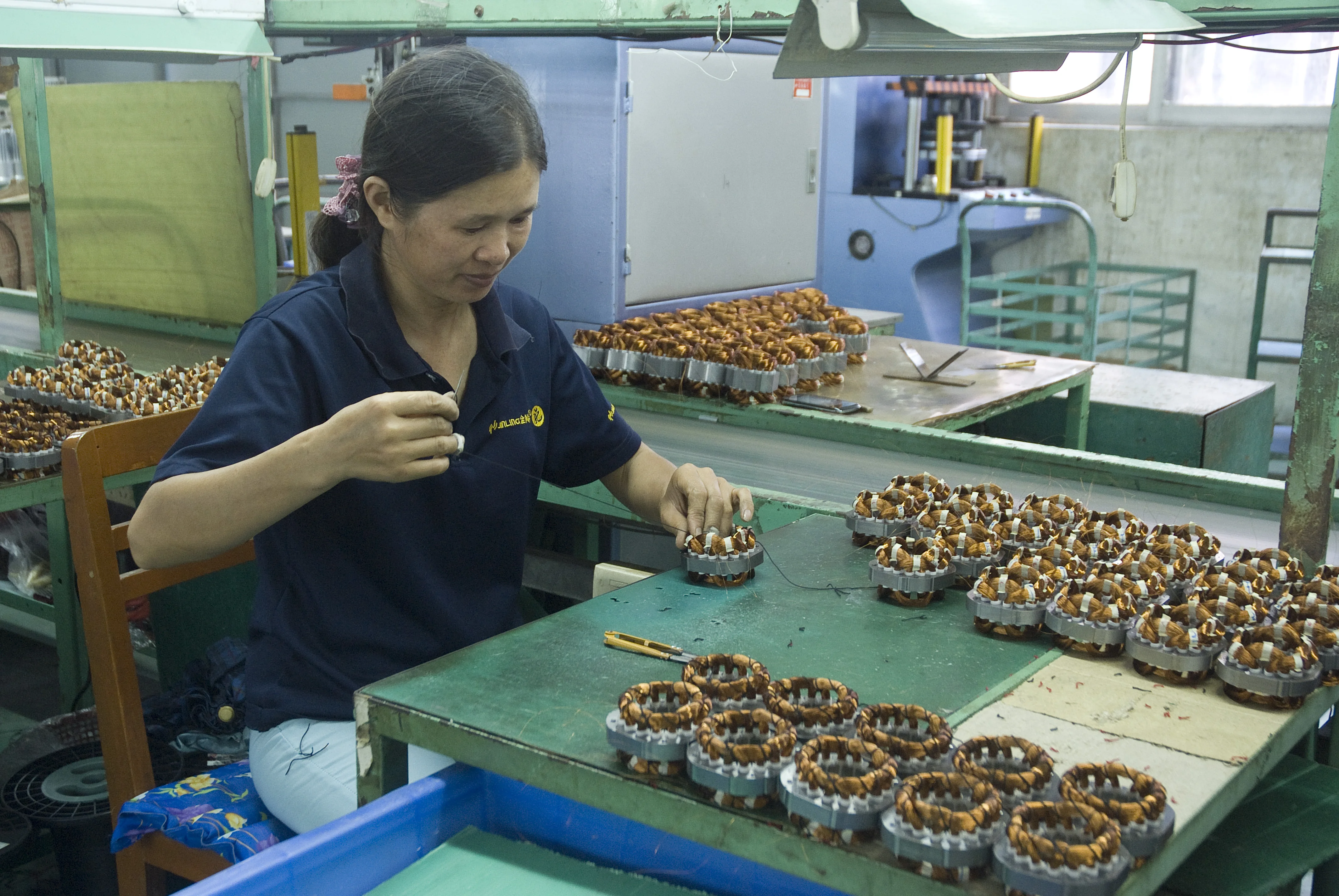 Plastic Ventilation Fan Copper Motor Smoke Extractor Square Fan Window ...